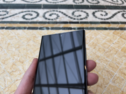 Green and pink display line problem Galaxy S23 is back. What about it ...