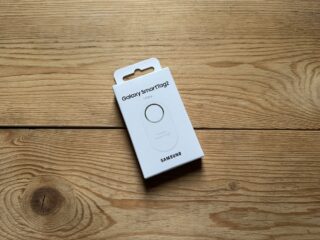 Samsung Galaxy SmartTag2 vs. Apple AirTag: What is different and what ...