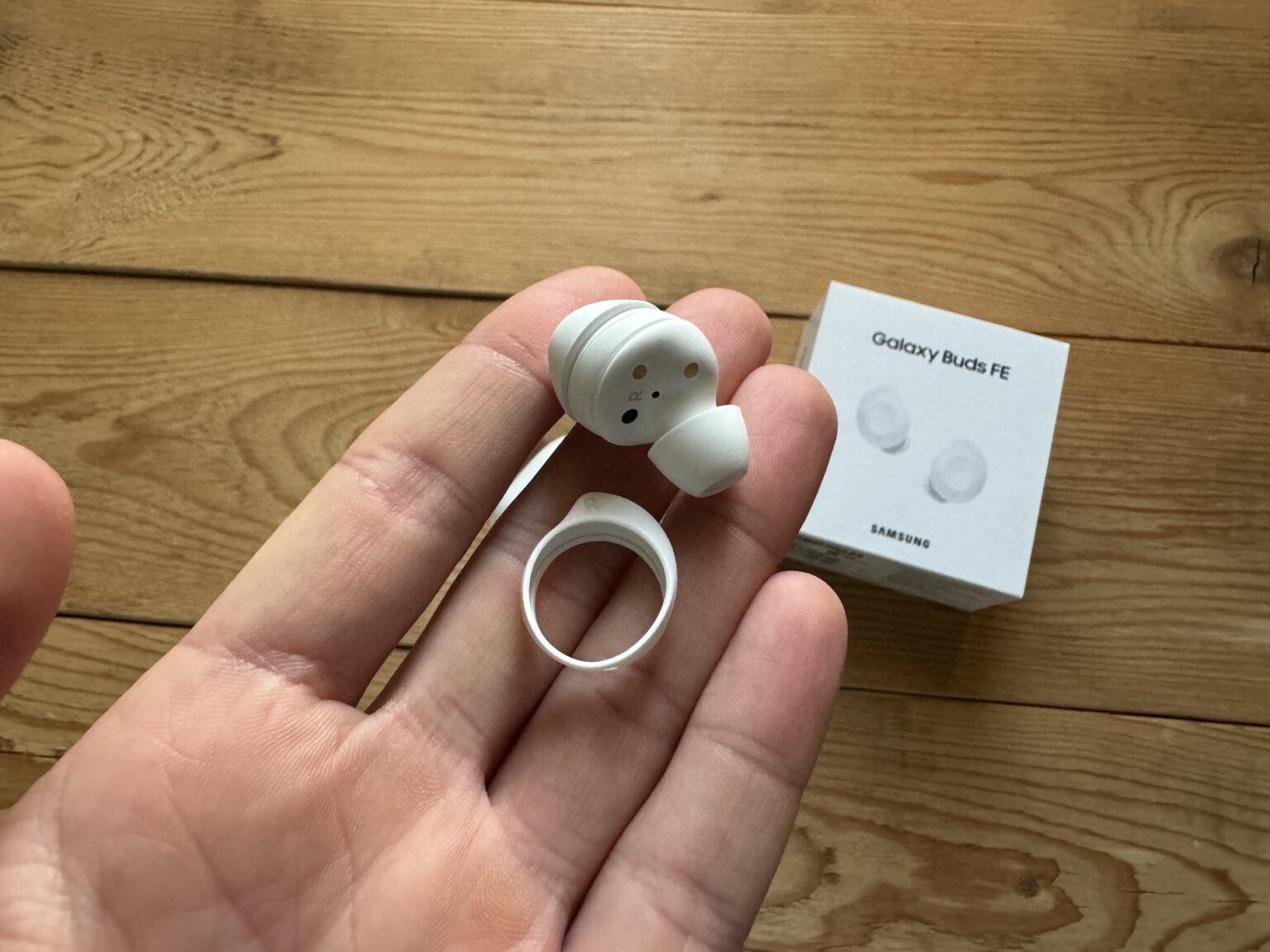 Jak vybrat správnou velikost Galaxy Buds špuntů? – Samsung Magazine
