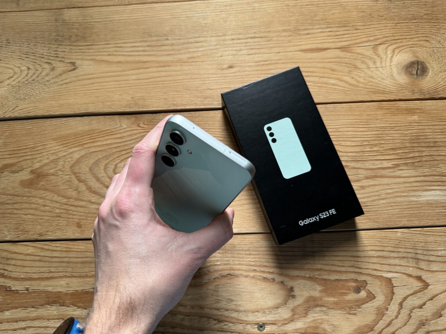 One UI 7 即将登陆其他智能手机和平板电脑。Note 20 也将获得更新—— Samsung Magazine