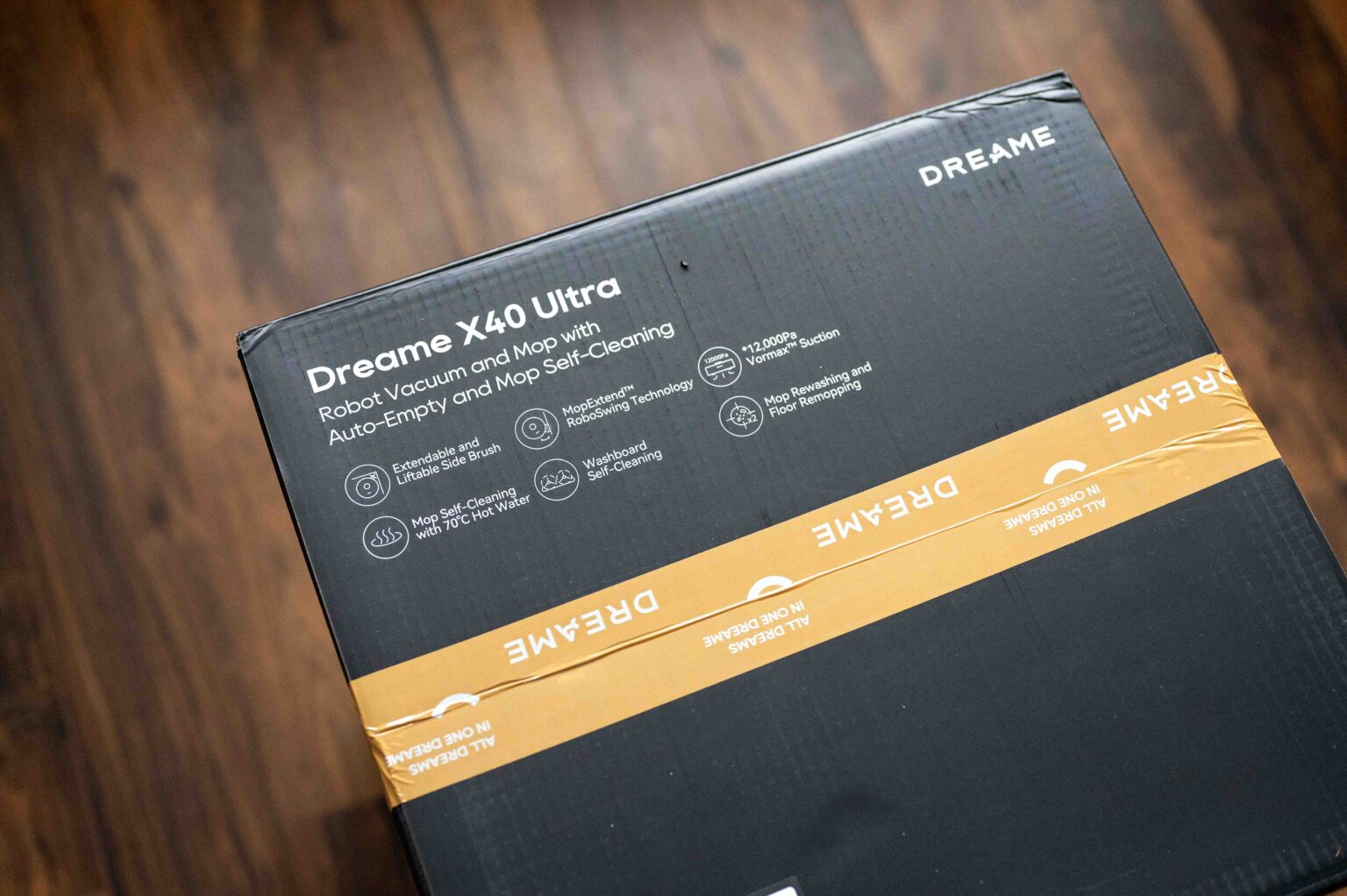 Dreame X40 review Ultra: The robotic vacuum cleaner that completely ...