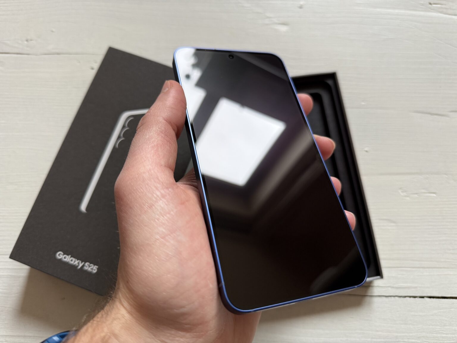 Check out ours Galaxy S25 Unboxing. We also have a unique Samsung cover ...