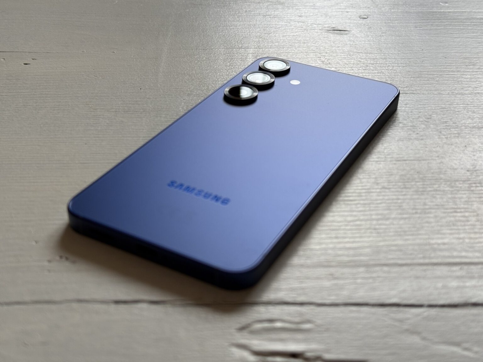 Check out ours Galaxy S25 Unboxing. We also have a unique Samsung cover ...