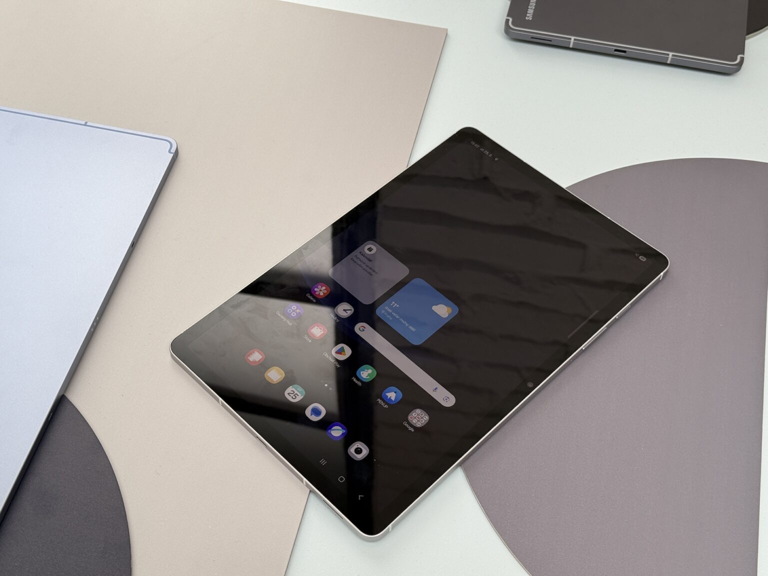 完整比较： Galaxy Tab S10 FE+ 与 Galaxy Tab S9 FE+ – Samsung Magazine