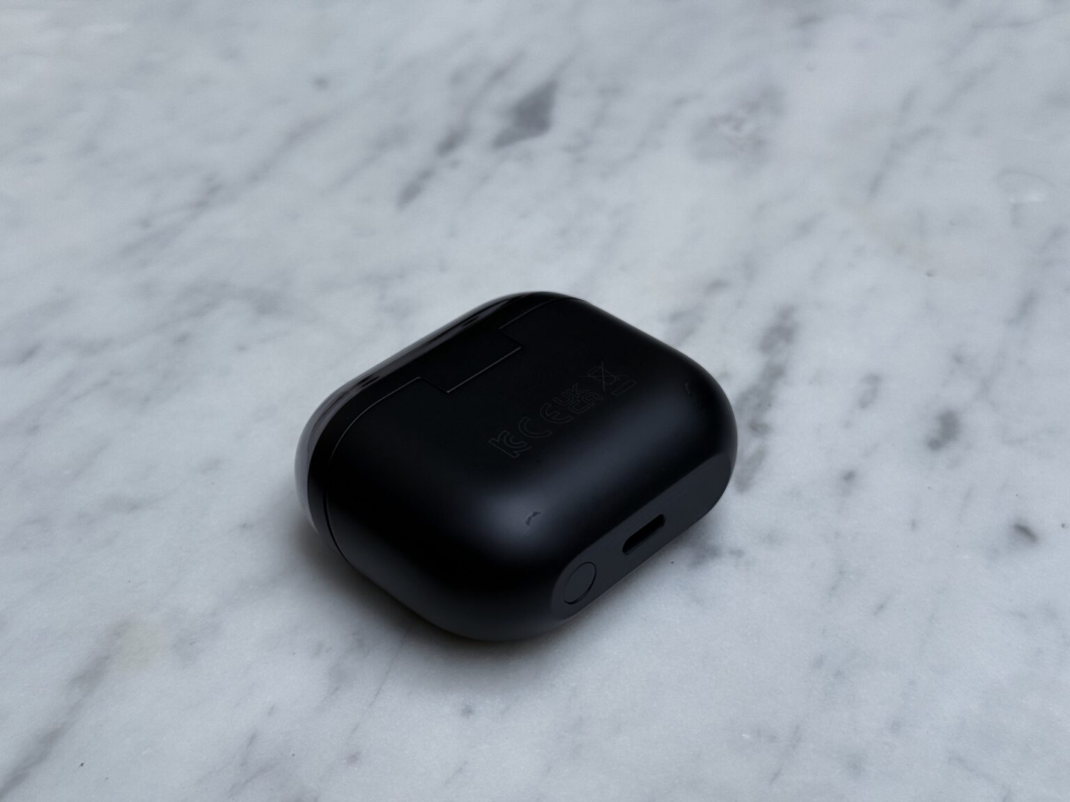 Galaxy Buds3 FE vs. Galaxy Buds FE: What are the intergenerational ...