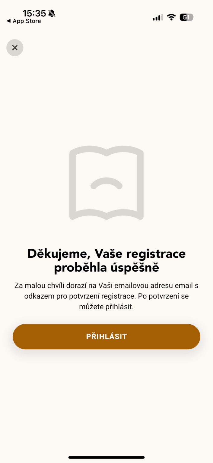 Recenze Můj Luxor: Aplikace, která vás naučí milovat digitální čtení ...