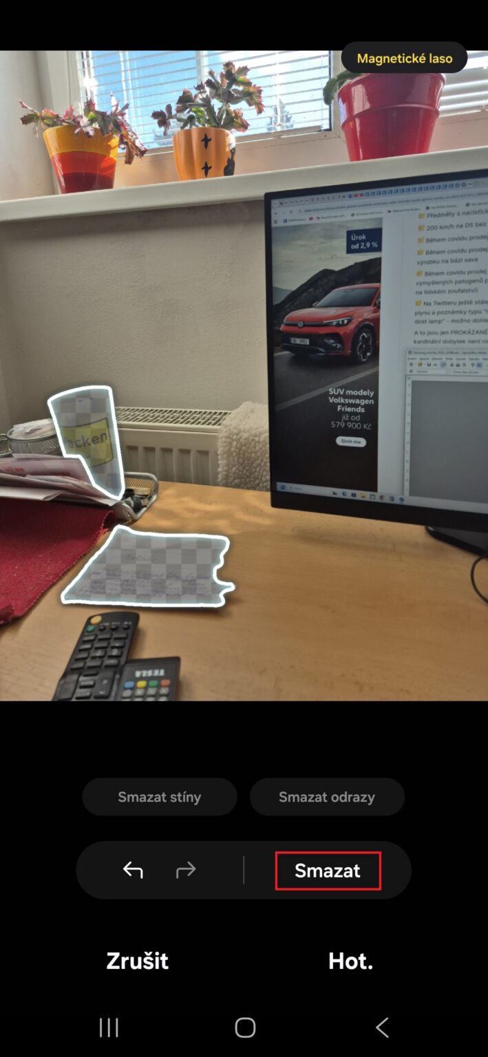 Samsung Gallery steals from Google Photos. It finally does what we've ...