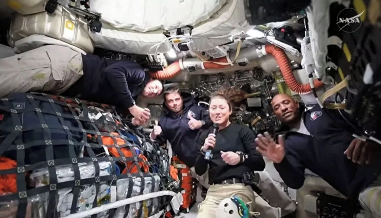 La NASA publie des photos époustouflantes de la mission Artemis 2 ...